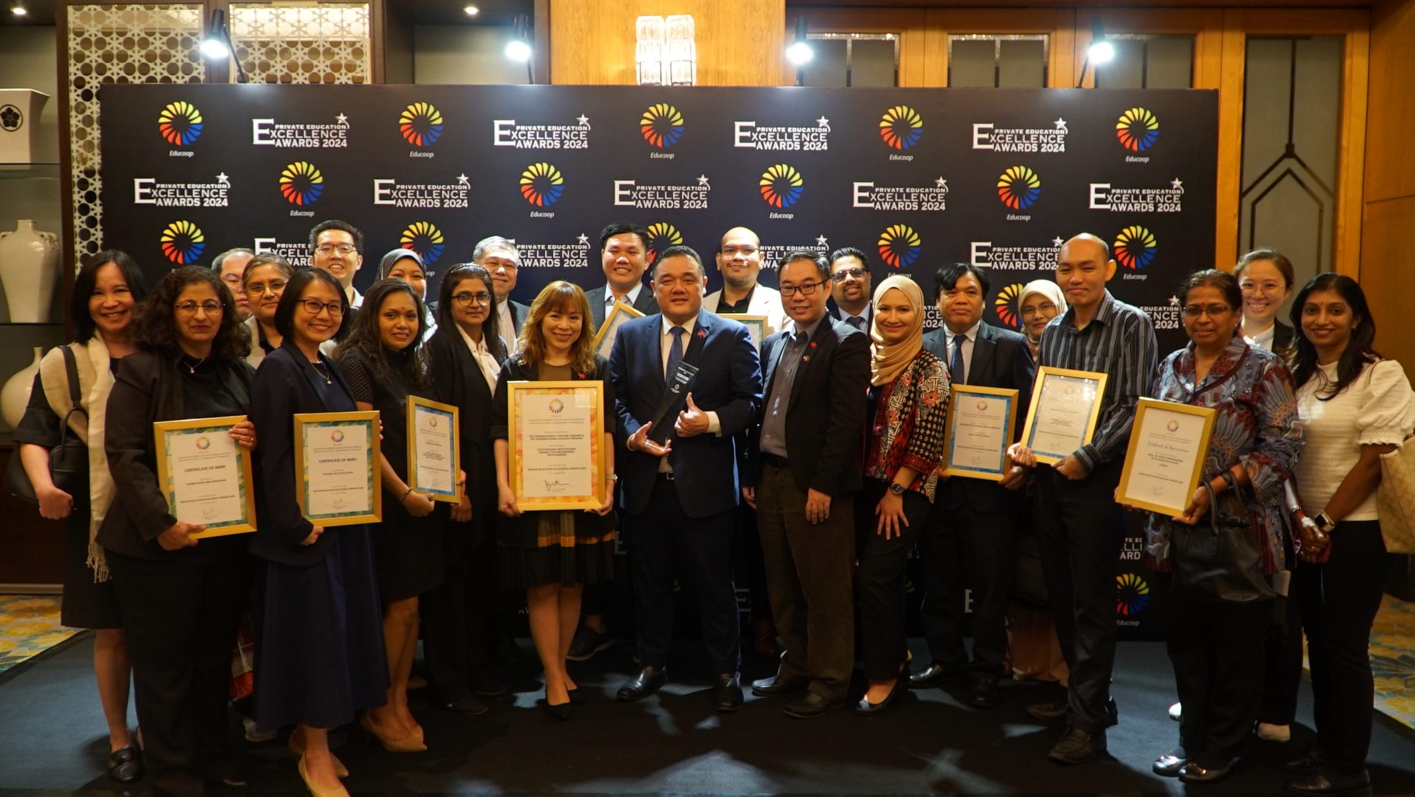 INTI Sweeps 8 Awards at the Private Education Excellence Awards 2024 ...