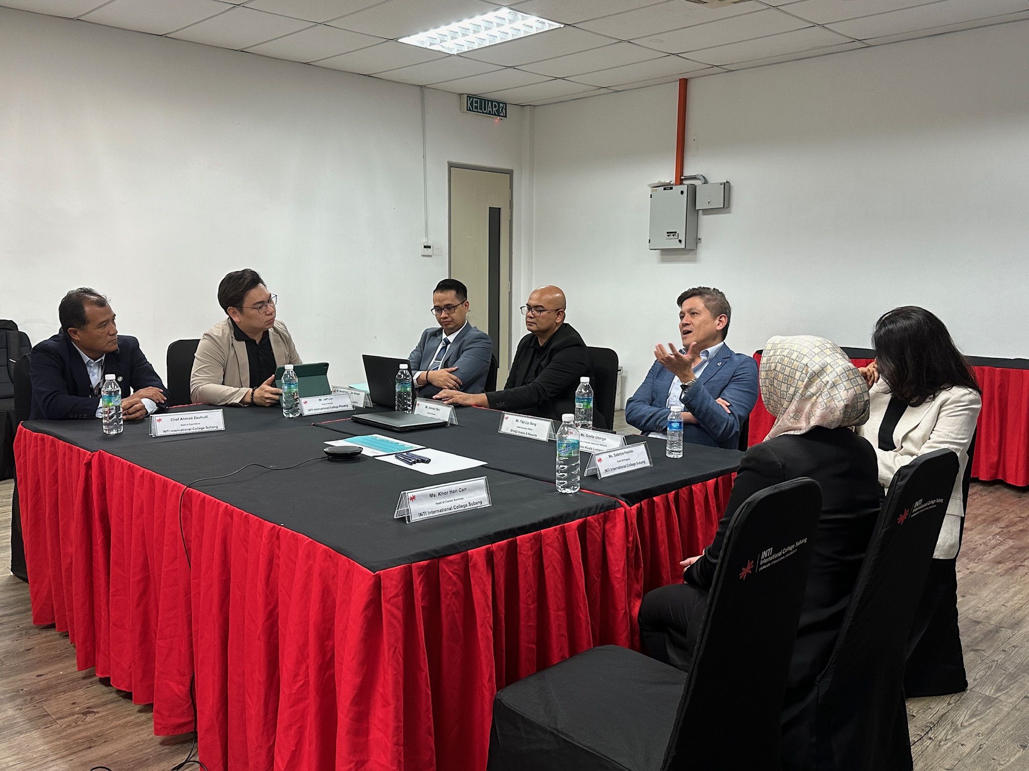 Balancing Technology and Human Skills in Hospitality – INTI ...